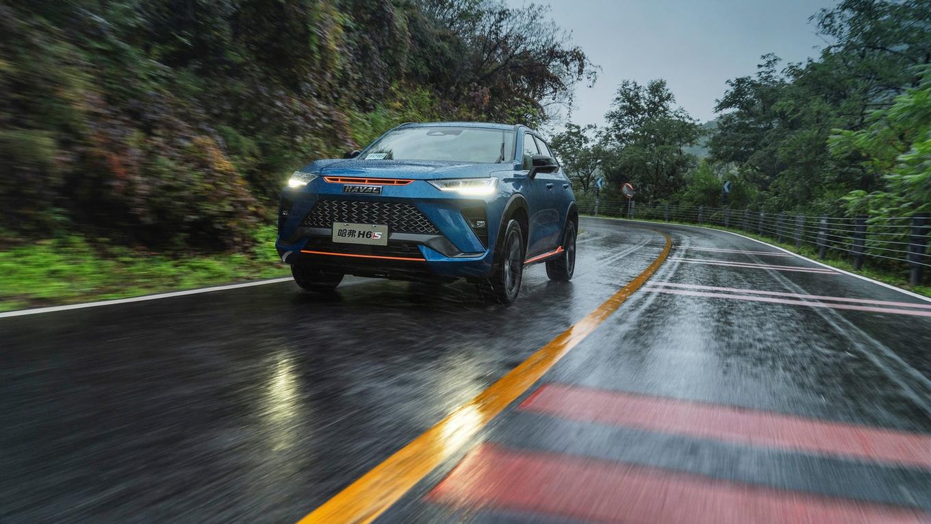 哈弗H6S/家族首款轿跑SUV，13.89万元起价 - 油门到底
